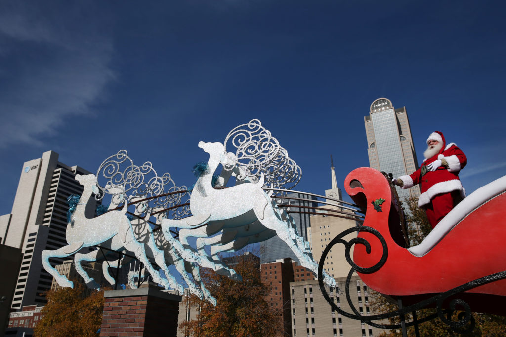Most Iconic Dallas Holiday Traditions - Downtown Dallas Parks Conservancy